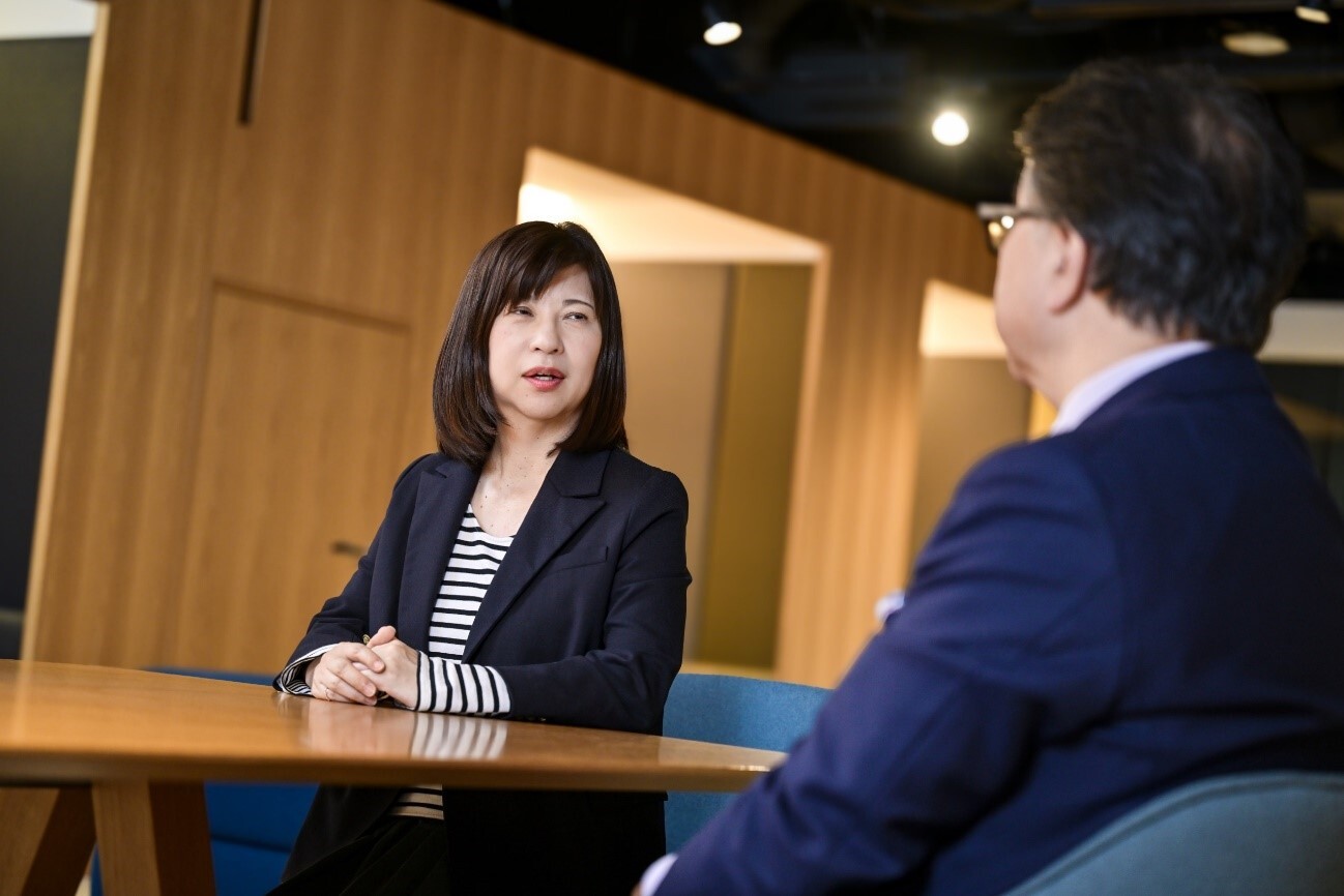 未来を切り拓く“企業の意志 ”とは？企業パーパスが高める従業員エンゲージメントの可能性 【D4DR・藤元健太郎×大広・鬼木美和 対談】｜COCAMP 顧客と共創するDAIKOのマーケティングポータル