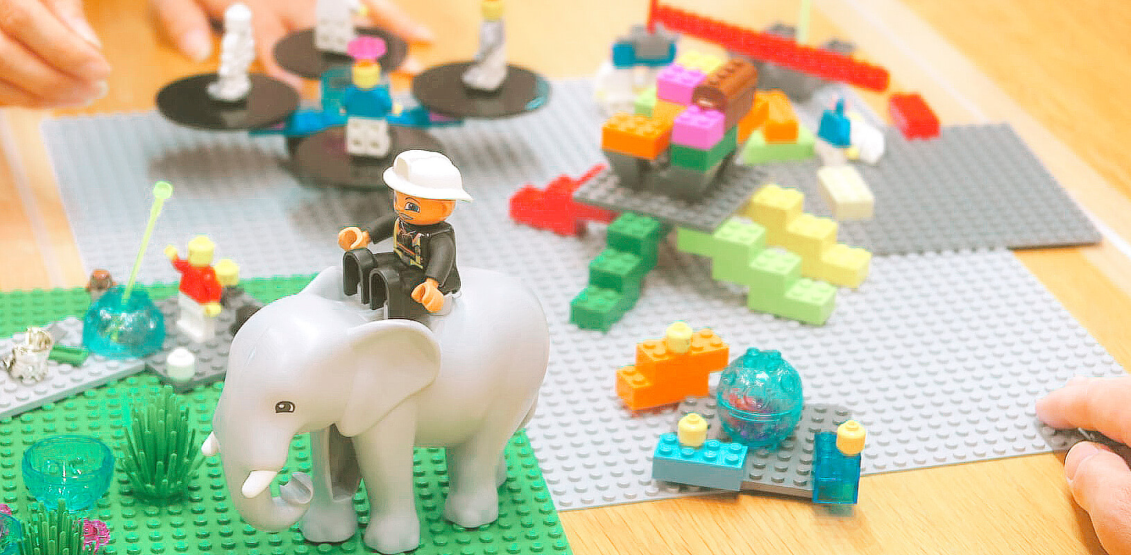 革新的ワークショップ「レゴ®シリアスプレイ®」が、チームに起こる5つの課題を解決！｜COCAMP 顧客と共創するDAIKOのマーケティングポータル