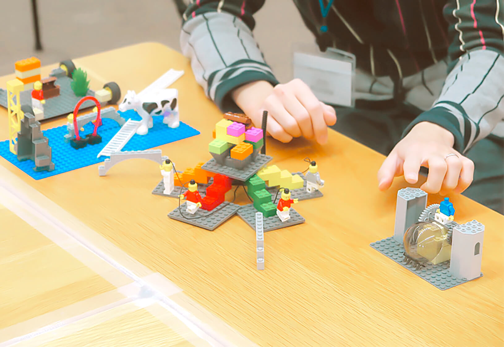 革新的ワークショップ「レゴ®シリアスプレイ®」が、チームに起こる5つの課題を解決！｜COCAMP 顧客と共創するDAIKOのマーケティングポータル